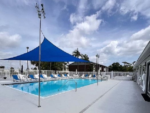 Windjammer Condominium - Facilities